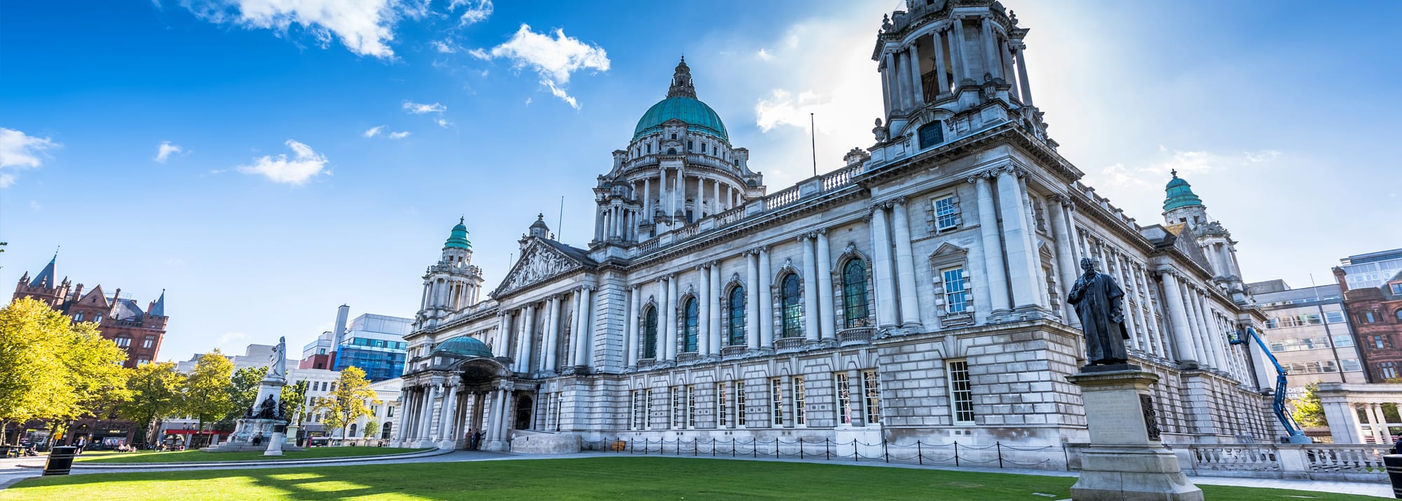Cultural & Transition Year Trips to Belfast | NST Ireland